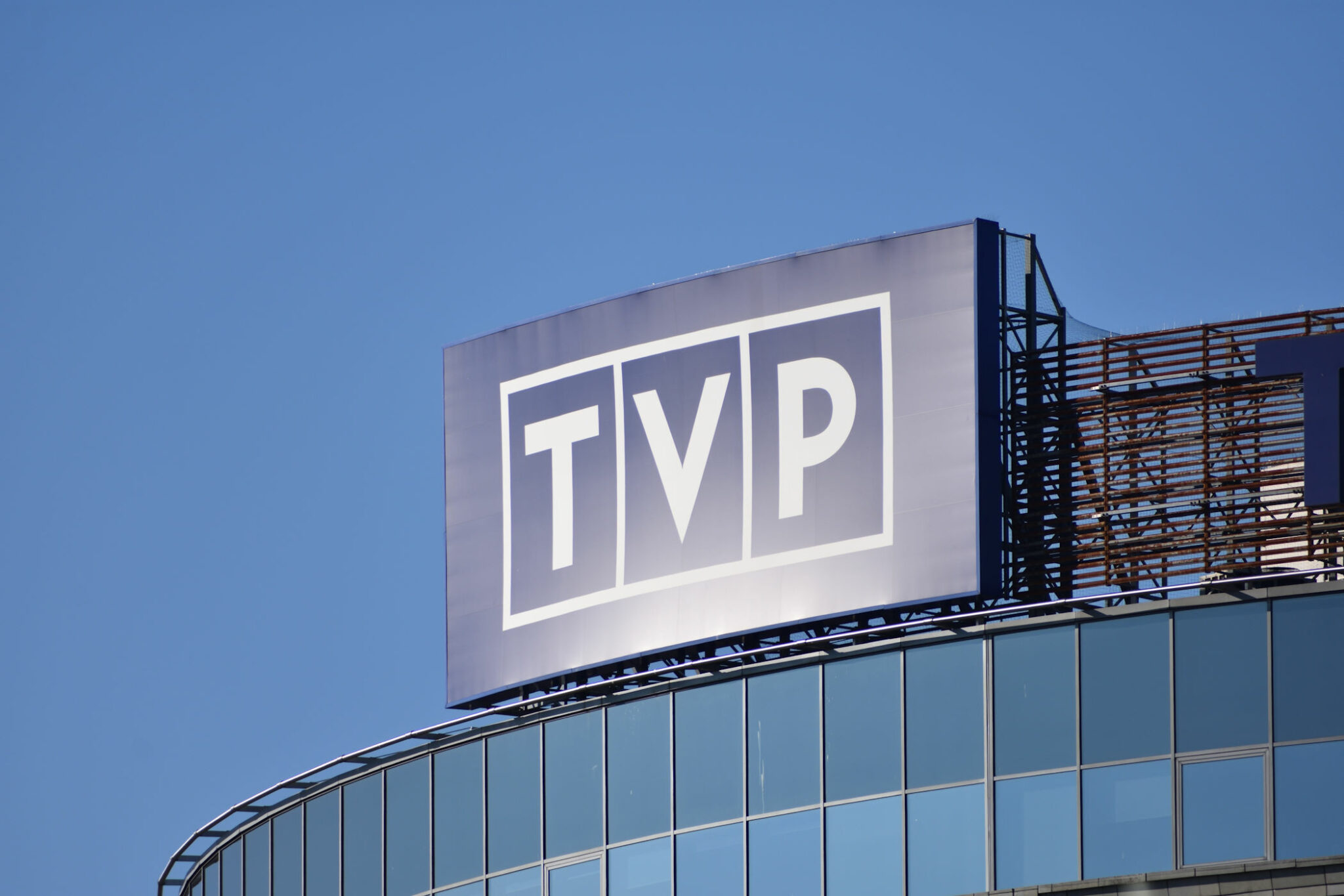 Nowa ekranizacja „Lalki” rozgrzewa internet! TVP szykuje nową ...